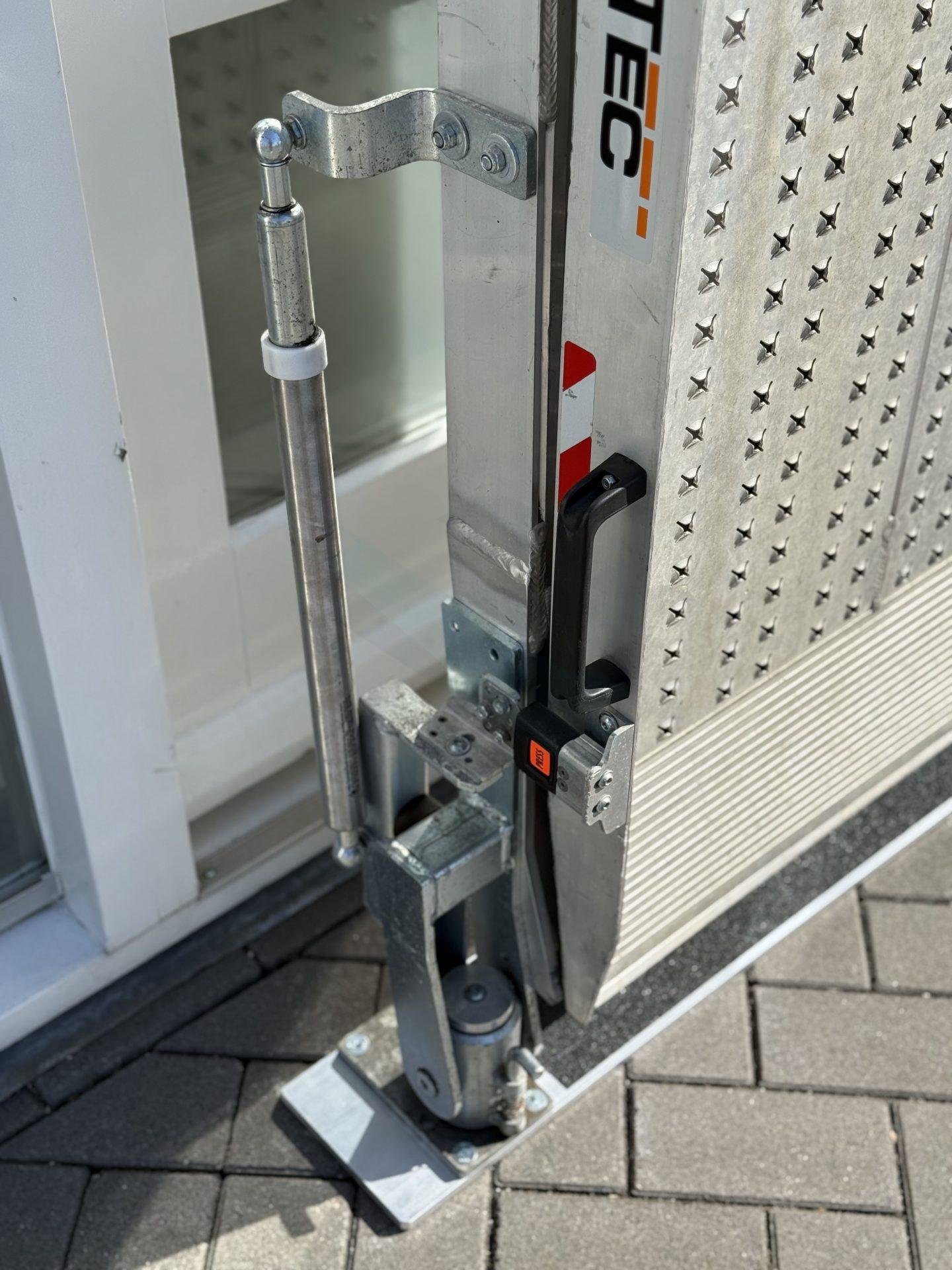 tweedehands Altec RRD 260 x 80 cm (draaibaar) - Oprijplaza